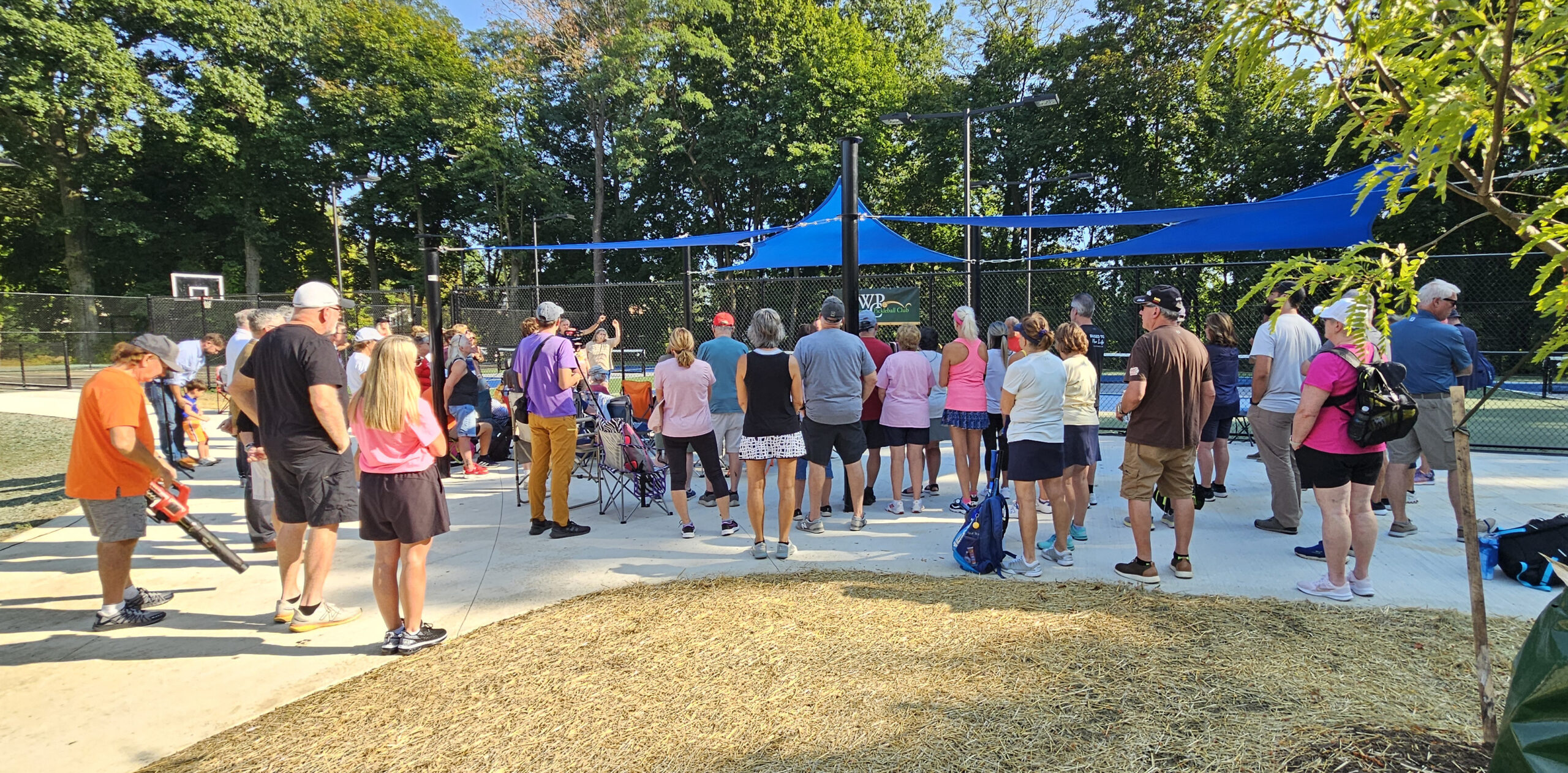 Wadsworth Community Radio – Your local, non-commercial, listener and ...